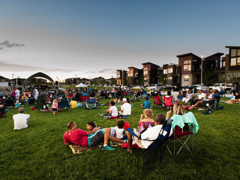 29 Ideas to Activate Empty Spaces in Your Community - urbanSCALE.com